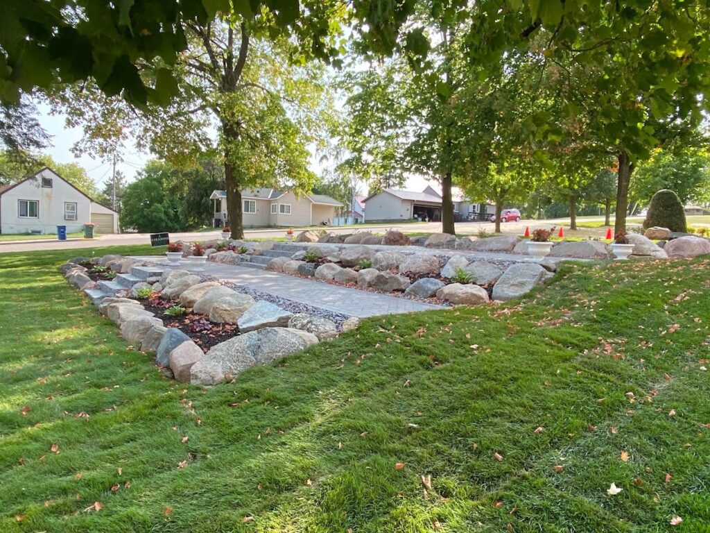 Landscapes - 4 Seasons Landscape & Design